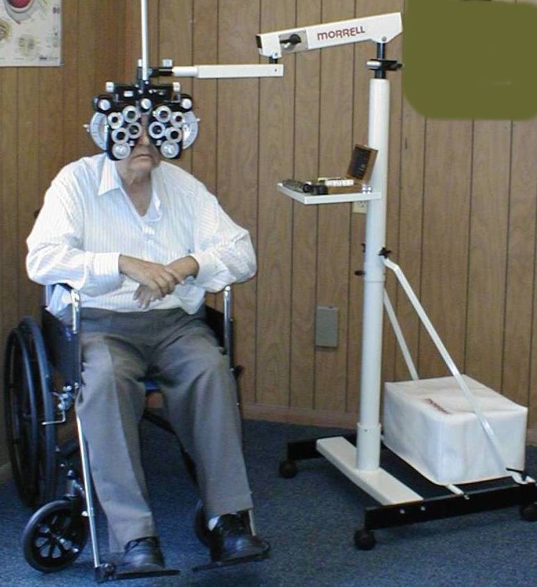 Untitled [www.phoropter-stand.com]